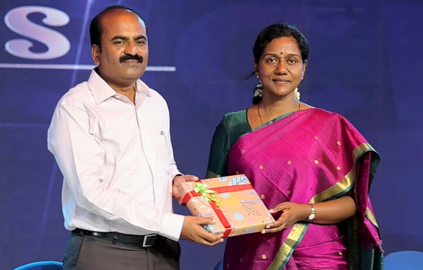 ANNUAL EXTRAVAGANZA AT PUSHPALATA SCHOOLS!! – Pushpalata Vidya Mandir